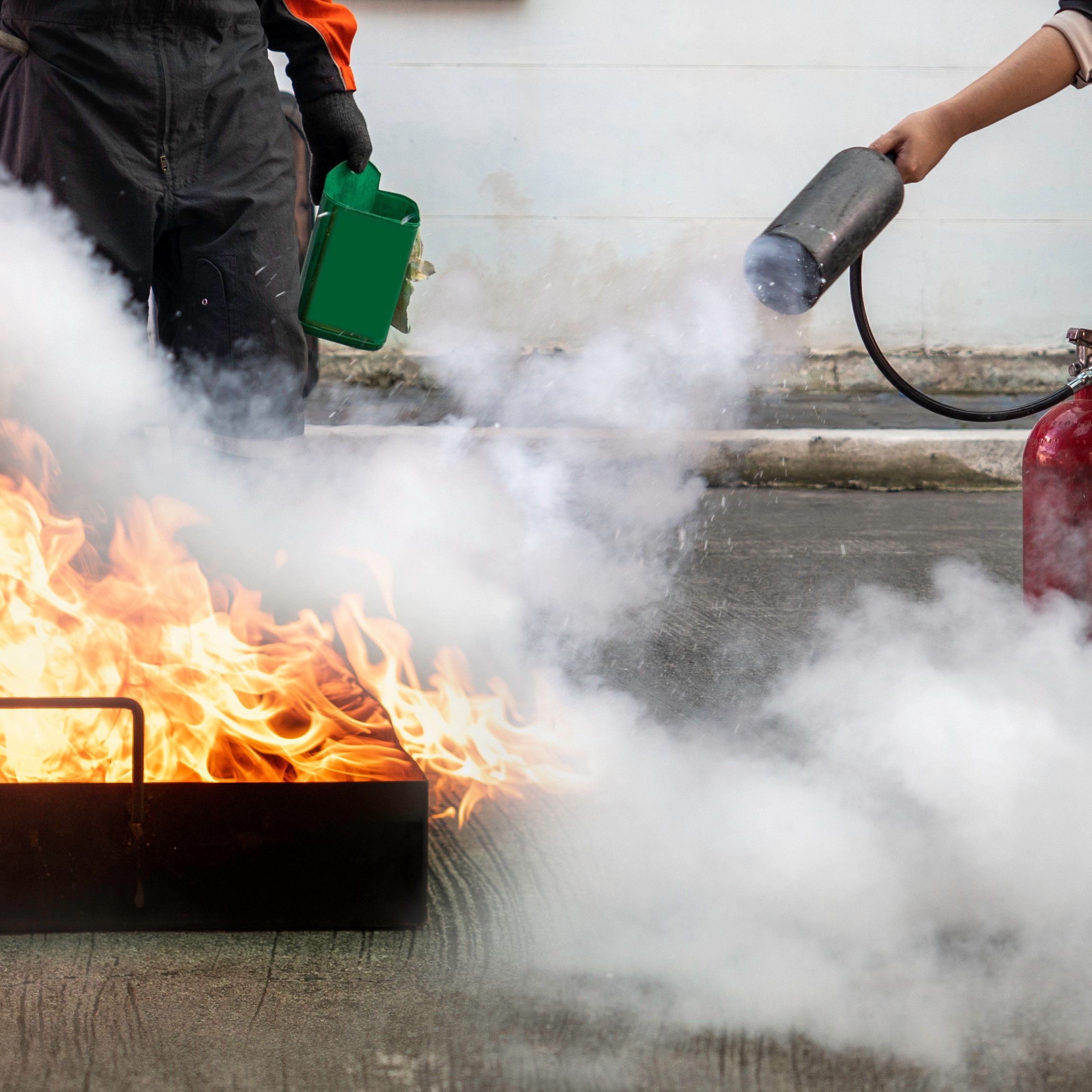 Formation Lutte Contre l'Incendie : EPI -Evac -manipulation ...OFSP